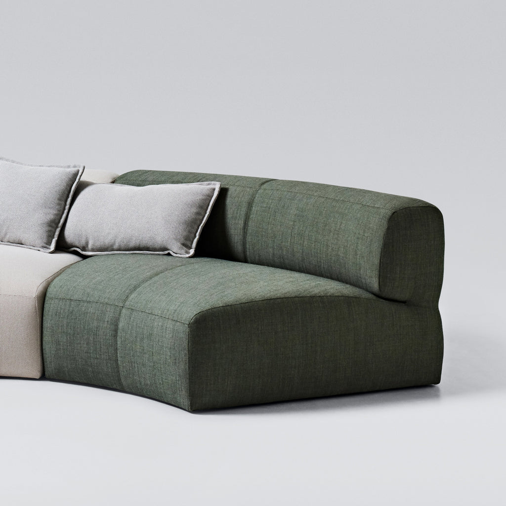 Puffalo Deluxe: Curved Inner Design for Comfort and Style